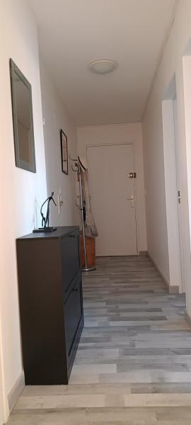 Cosy Appartement Climatisé Avec Terrasse à 10 Mn Plages Et Gare - Saint-Raphaël