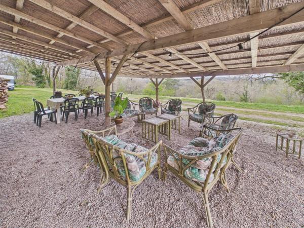 Maison Avec Grande Terrasse Et Jardin Pour 9 - Grottes de Lascaux