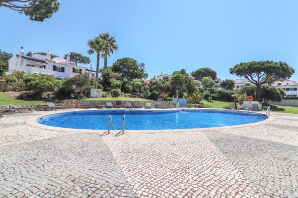 Villa Karon - Almancil