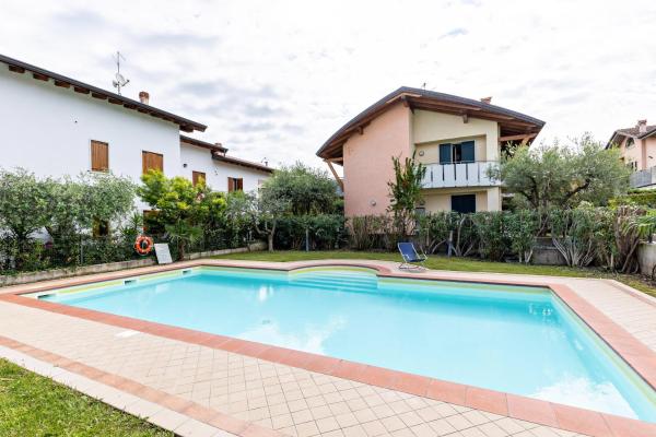 Bluemoon Luminoso Apt Con Piscina - Lazise