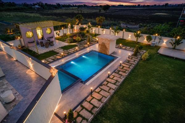 Sanjeevani Farm Resorts Bhopal - A Luxury 5 Bhk Private Pool Villa - Rajasthan