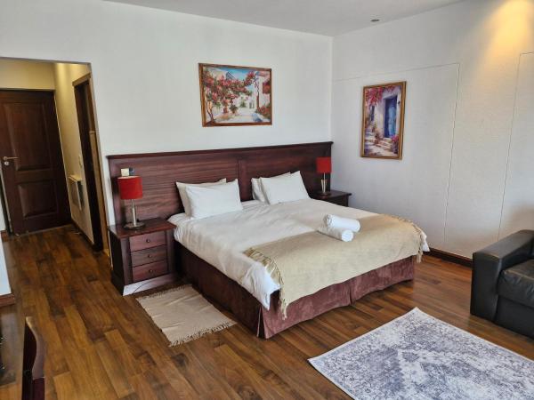 Bergwood Inn - Herolds Bay