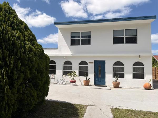 1miami Comfort Near Beaches & Downtown 1st Flr - Miami, FL