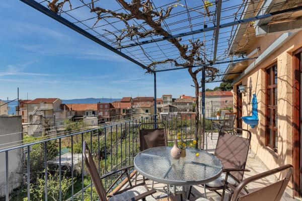 Authentic Hideaway By Riva With Free Parking - Tučepi