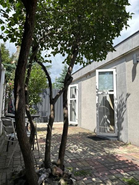 House&house 84 - Боярка