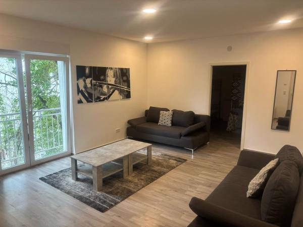 Wohnung Für 8 Gäste Hagen Bvb Monteure Ruhrgebiet Business - Hagen