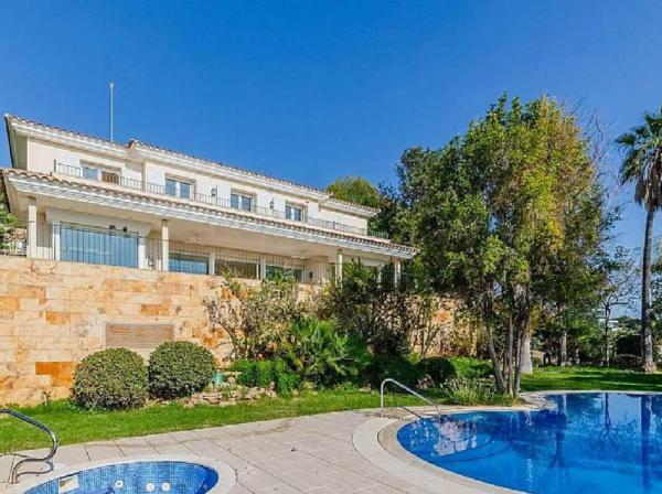 Wonderful Villa With Views Over Sitges - Sitges