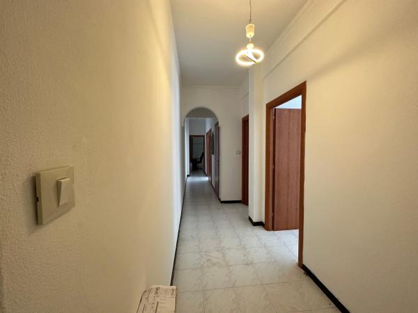 Double Room Near Principe Station Shared Bathroom - Bogliasco