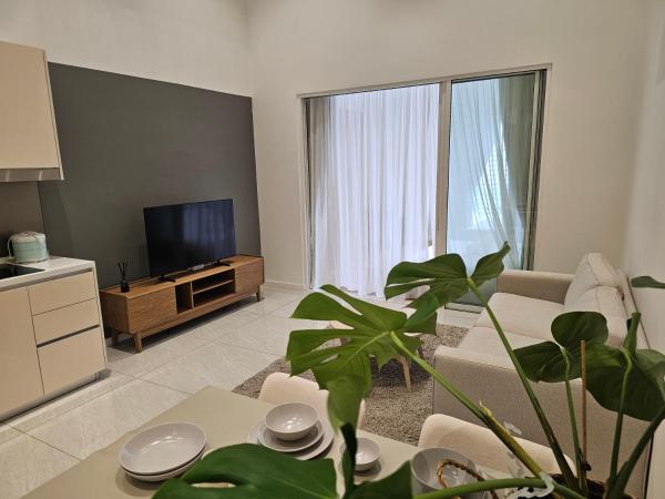 Premium Klcc Suite Quill Lrt Fast Wifi Netflix - Kuala Lumpur