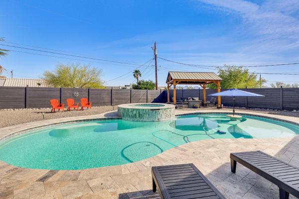 ~ 5 Mi To Lake Havasu: Family Home W/ Fenced Yard! - Lake Havasu City, AZ