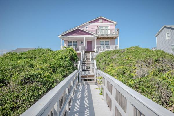 1 4 Us By Oak Island Accommodations - Oak Island, NC