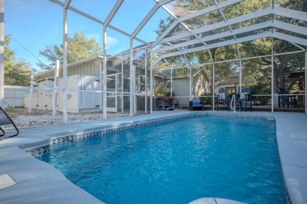 2 Step By Oak Island Accommodations - Oak Island, NC