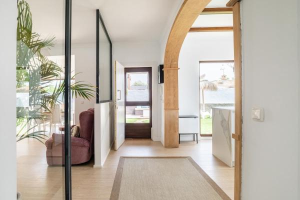 Spectacular Villa With Large Outdoor Area - Chiclana de la Frontera