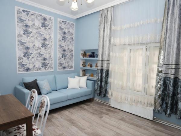 Old Gate Baku Old City 2-room СТАРАЯ ДВЕРЬ - Baku