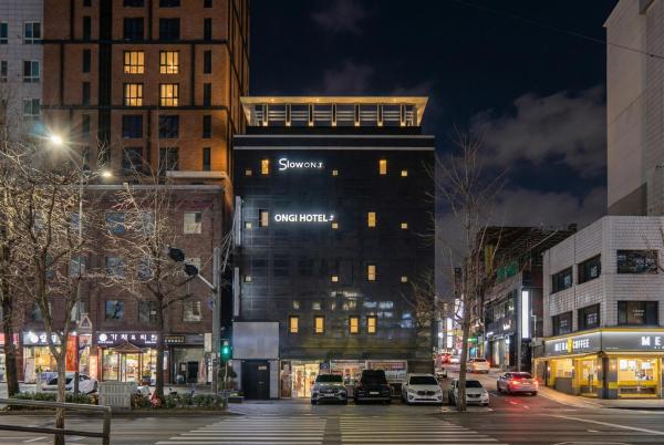 Hongdae Ongi Hotel 홍대 온기 호텔 - Seoul