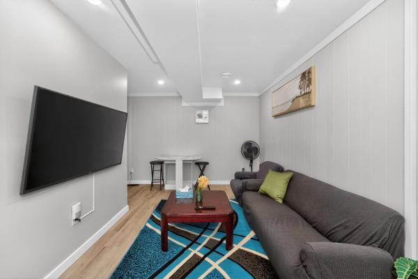 2br Suite Near Yyc Airport And Downtown 4644 Dn - Calgary