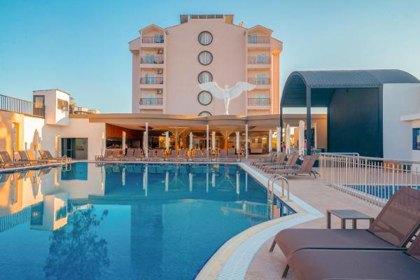 Q Ella Beach Hotel - Çolaklı