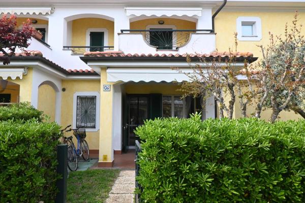 P086 - Porto Recanati, Villa A Schiera Con Giardino E Terrazzo - Porto Recanati
