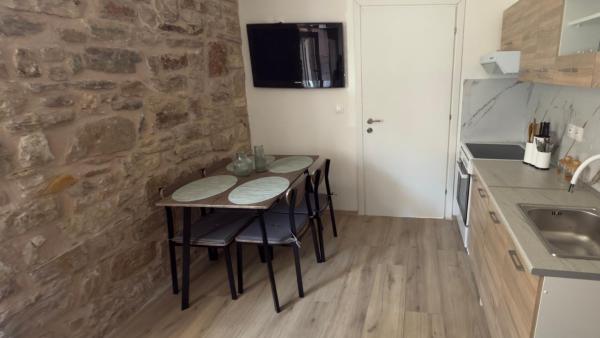 Lithos Studio - Kavos