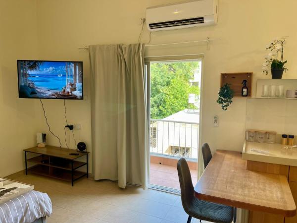 Apartment On The Market - Tel Aviv-Yafo