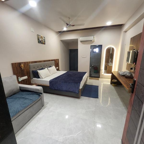 Hotel Anmol&rooms - Nadiad