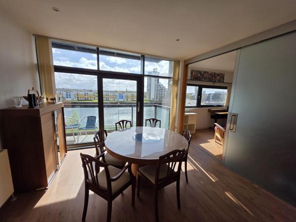 Glasgow City Apartment - Kelvingrove Art Gallery and Museum