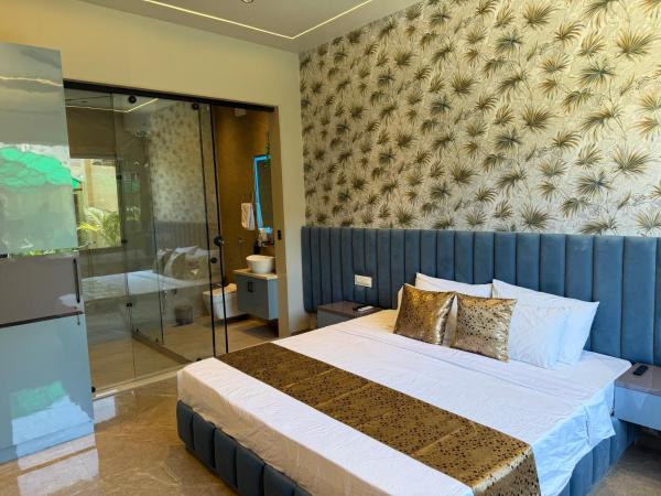 The Palm House - Rooms,pool,garden And Parking - Amritsar