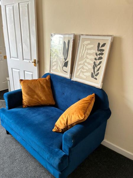 Cute Central House Sleeps 4 - Peak District National Park