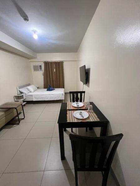 Studio 7 Residential Tiwer - Malabon