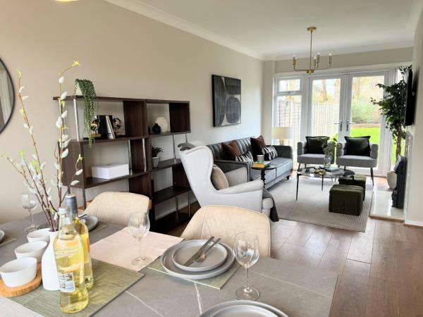 Spacious House For 7 - Ideal For Solihull Nec - Work And Family Groups - Solihull