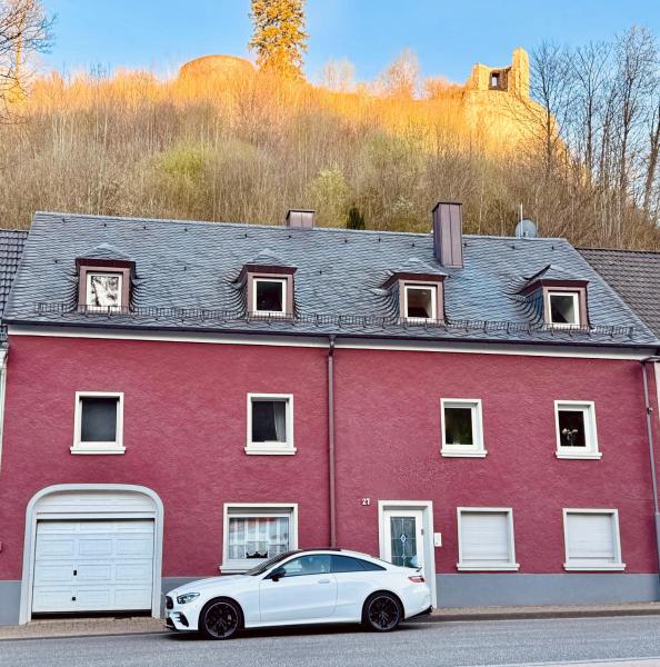 The Red House - Prüm