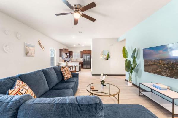 2br 2ba Coastal Home King Bed Smart Tvs A - El Paso, TX