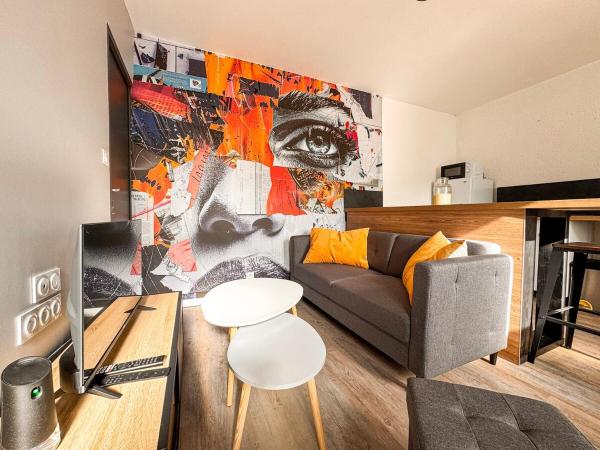 Maison Design En Centre-ville - Fibre & Gare - Bressuire