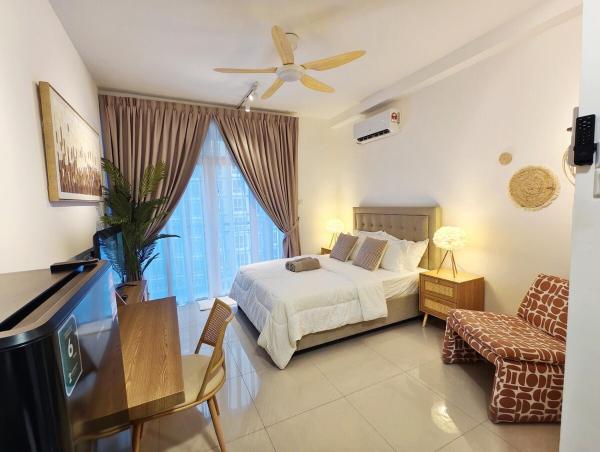 Ciq Studio New Condo I Hot Selling I Netflix 2pax , Premium Design Studio - Johor Bahru