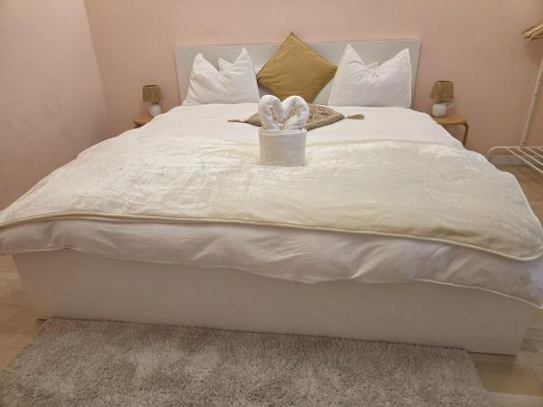 Home Colosseum Guest House - Bucharest