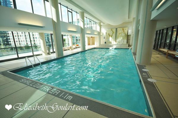 Luxury Cn Tower Suites - Steps To Bmo Soccer Stadium- Pool - Gym - Yoga - BMO Field