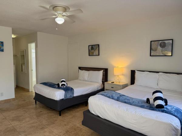 Sunny Studio By The Pool Near Beach And Dining Apt6 - Pompano Beach, FL