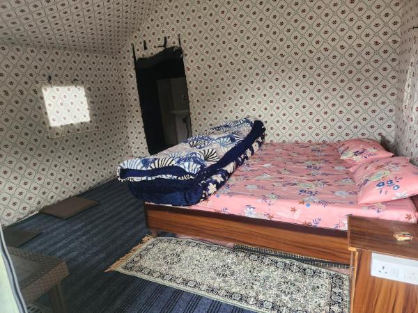 New Kufari Apple Valley Camping - Himachal Pradesh