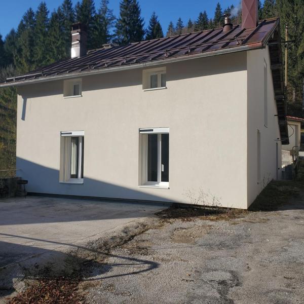 Maison Individuelle Au Bord D'une Rivière - Saint-Claude