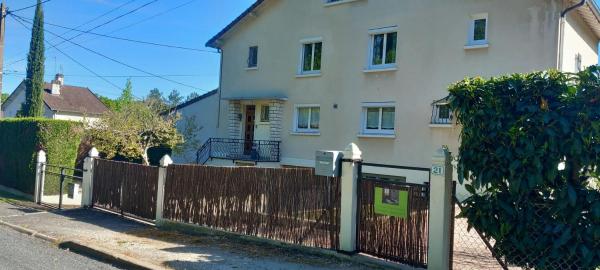 Maison Cosy Avec Terrasse à Vallenay - Cher