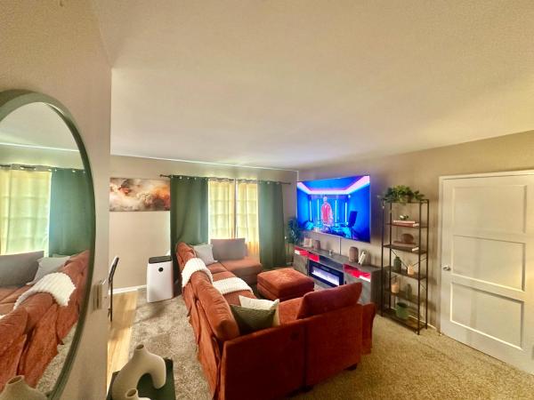 Stylish 1br Retreat Just Minutes From Sofi & Forum - Normandie