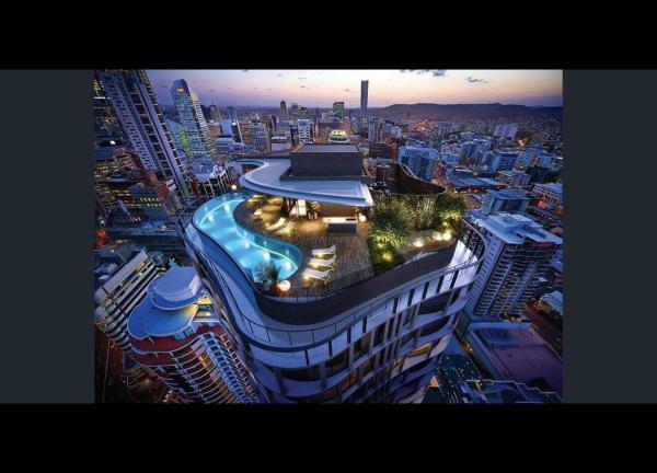 Luxury Sky-high Cbd Apt With Pool, Gym, Parking - Windsor, Australia