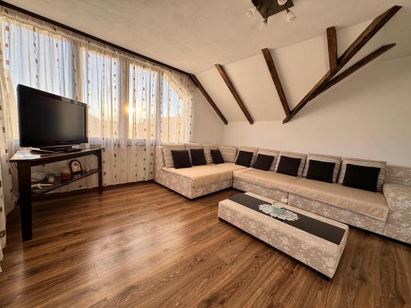 Voila House - Voila