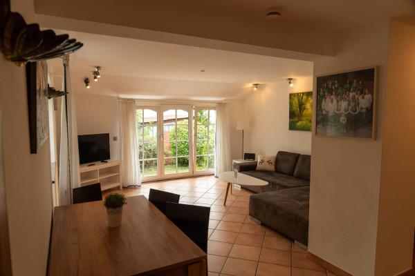 Reussenstein Maisonette Apartment Im Grünen - Holzgerlingen