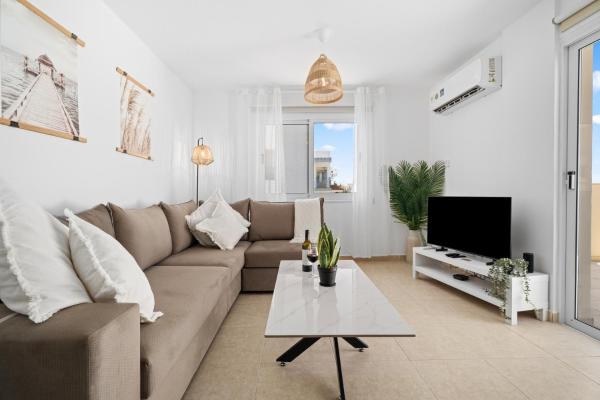 Thea Court Seaview Retreat - Famagusta