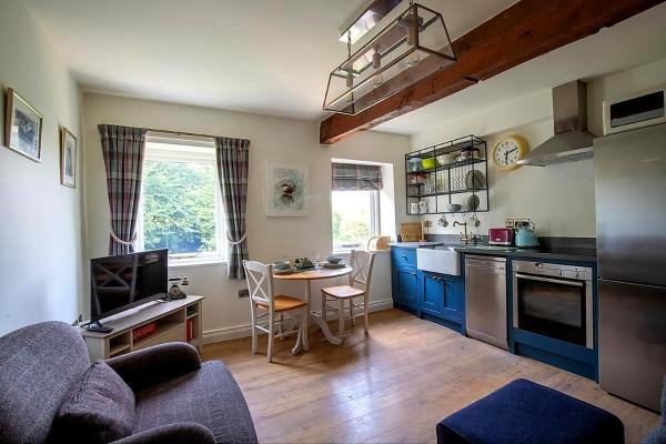 Dipper Boutique Mill, Copper Bath, River Views - Settle