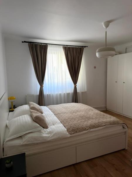 Traveler's Nest - Old Town Hideaway - Brassó