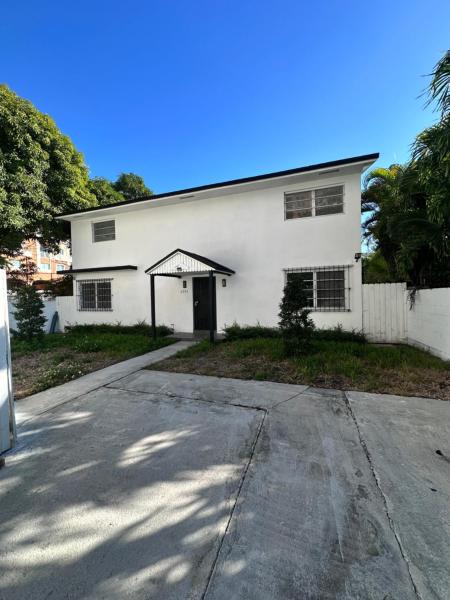 Cg Miami House Pb - Miami, FL