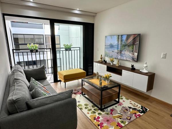 Moderno Departamento De 2d Y 2b A 6 Min Del Parque Kennedy Miraflores - Lima
