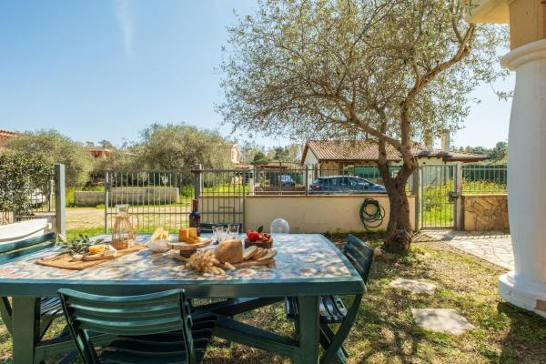 Slow Life, 10 Minutes From The Beaches And Local Shops - Castiadas